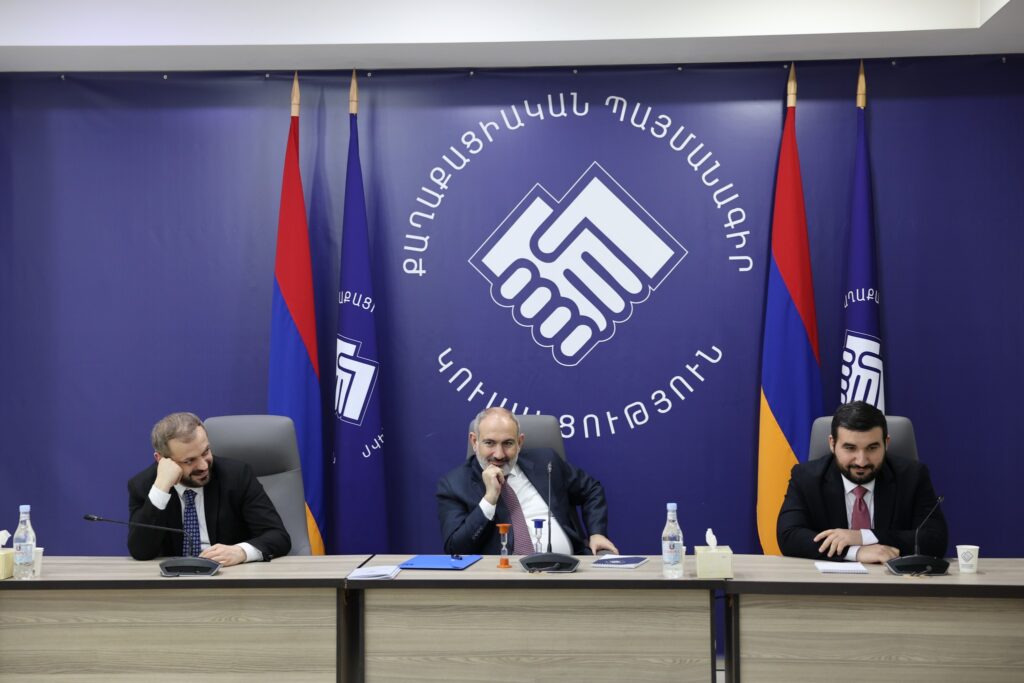 KP holds session on Brussels meeting - ABCMEDIA